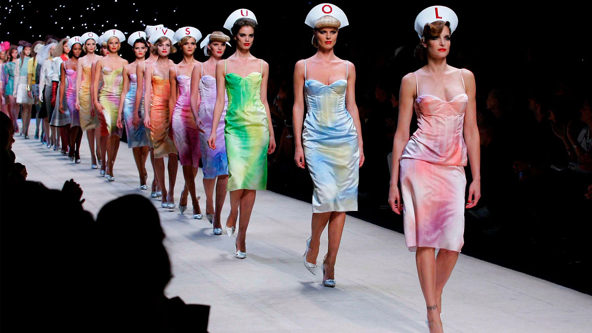 Louis Vuitton Fashion Shows: The Best Ever Moments Archive | Marie ...