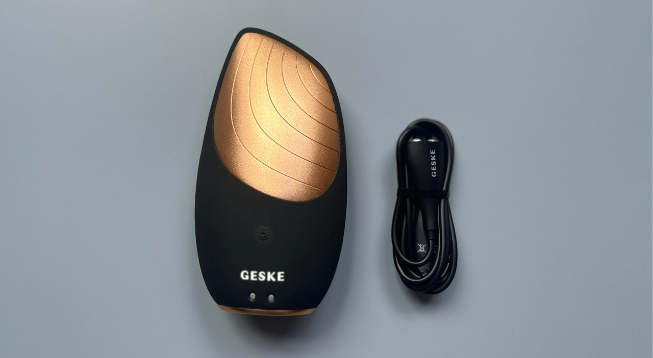 GESKE Sonic Thermo Facial Brush review: an impressive AI-powered ...