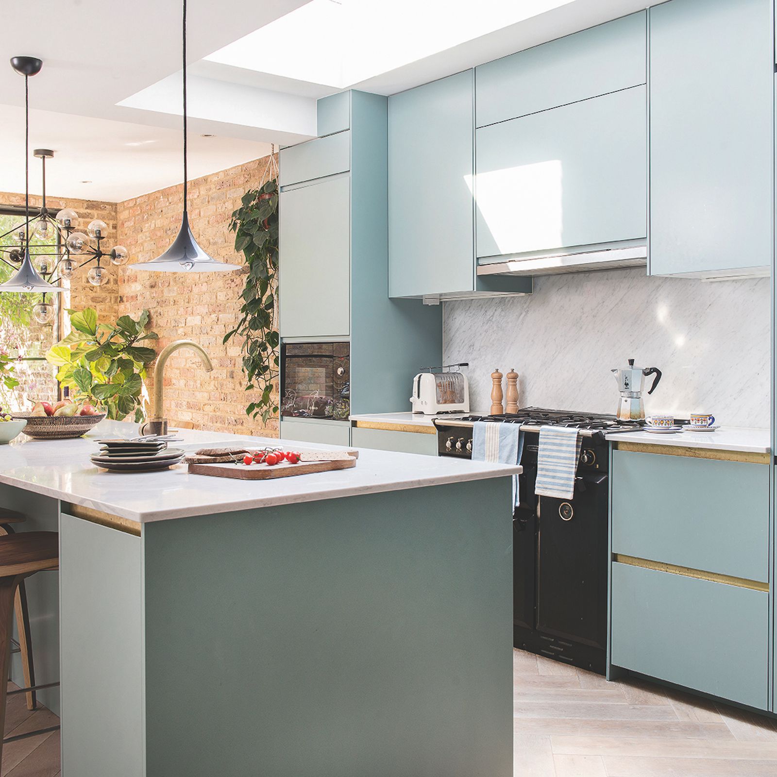 20 Kitchen cabinet ideas that are both practical and stylish | Ideal Home