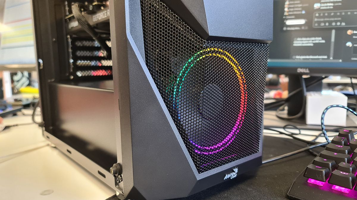 Aerocool Zauron cheap PC case review | PC Gamer