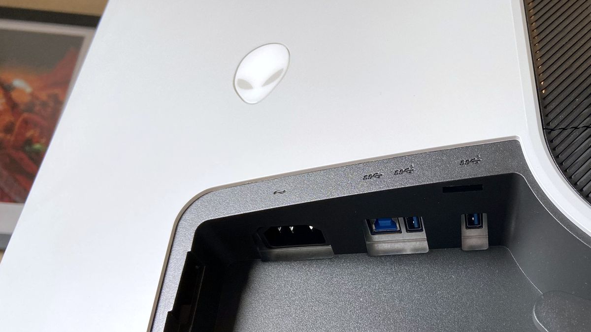 Alienware AW2723DF review: The perfect 27 Alienware AW2723DF review: The perfect 27