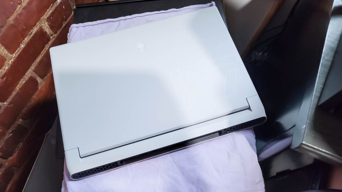 Alienware X17 review | Laptop Mag