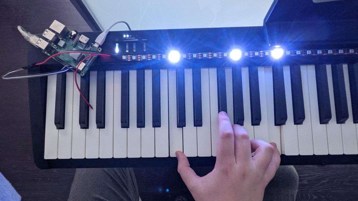 How To Build a Piano LED Light Strip with Raspberry Pi | Tom's Hardware
