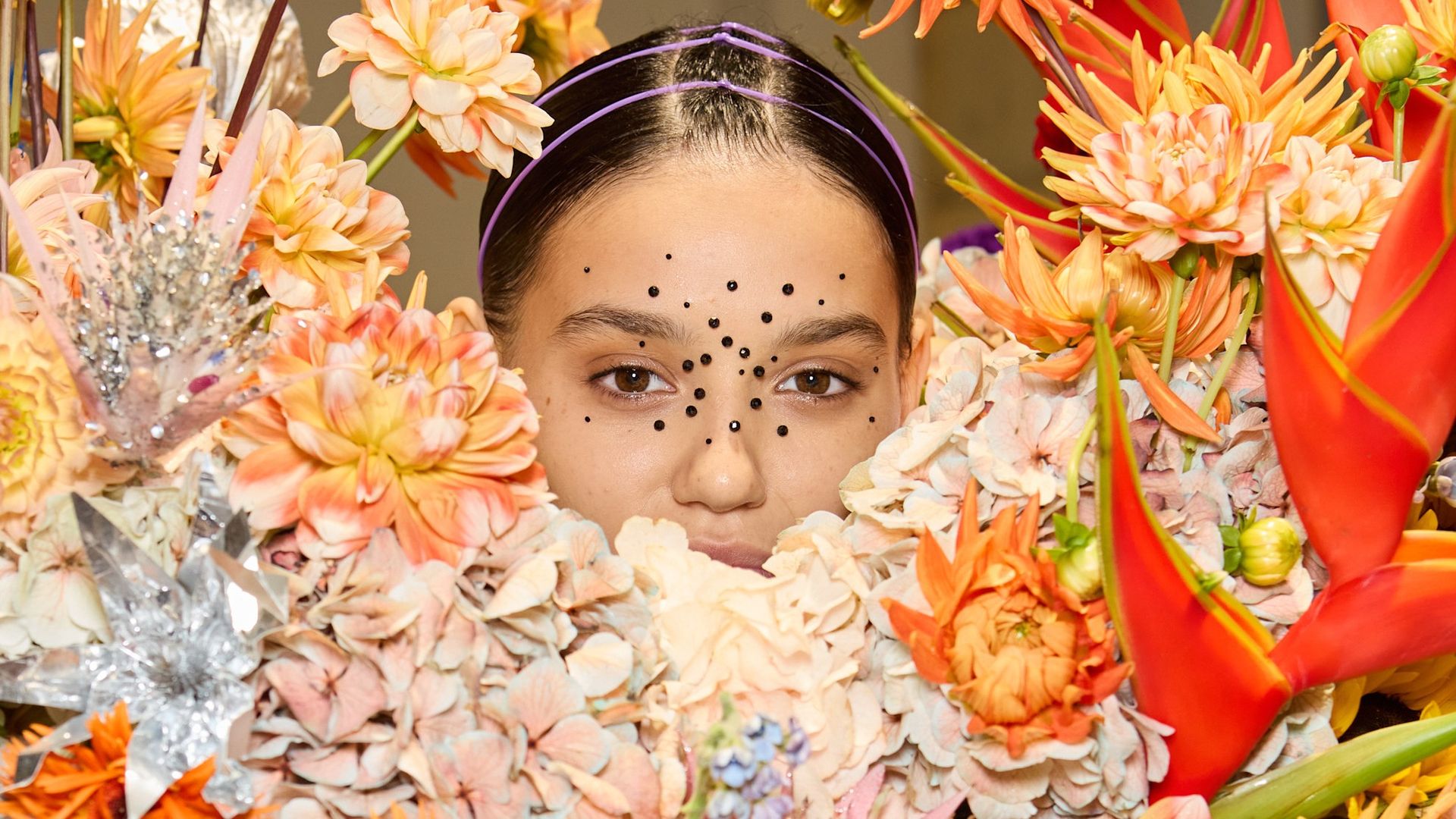 The 20 Best Luxury Perfumes for Her, According to Beauty and Fragrance ...