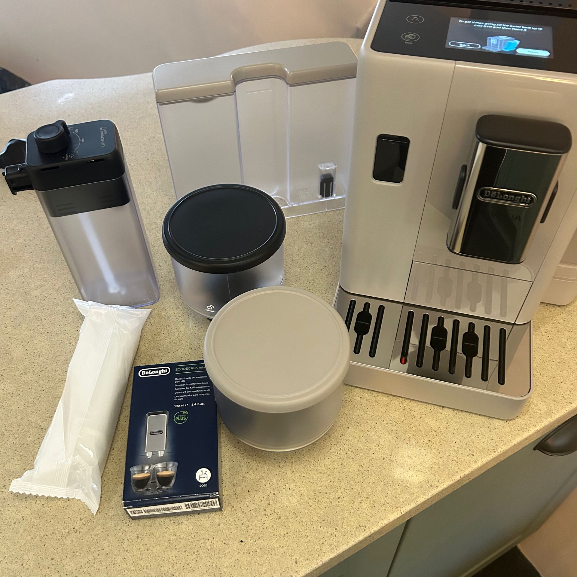 DeLonghi Rivelia bean-to-cup coffee machine review | Ideal Home