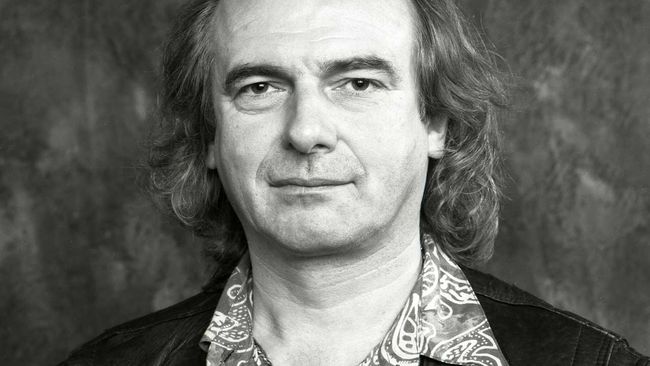 Musicians take to social media to pay tribute to Yes drummer Alan White ...