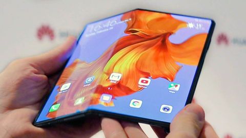 2019 in smartphones: from foldable phones to the introduction of 5G ...