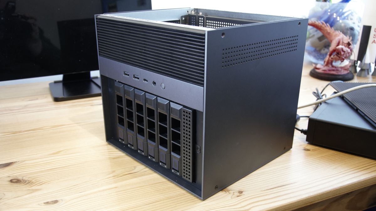 Hands on: ZimaCube | TechRadar