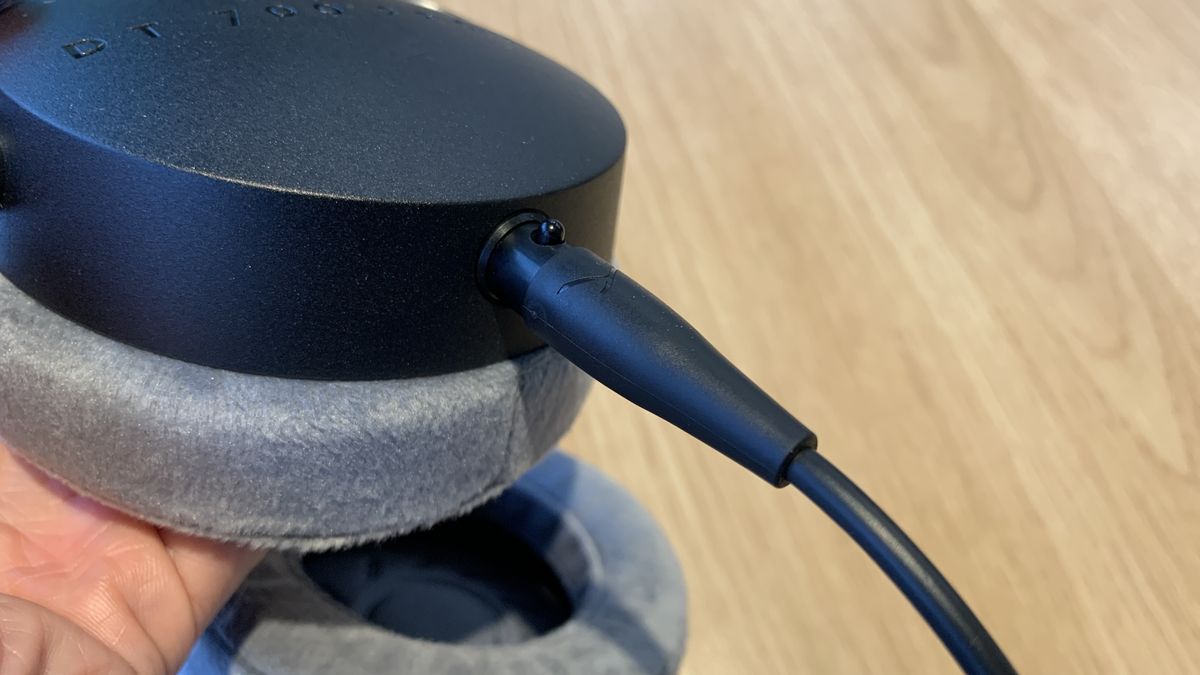 Beyerdynamic DT 700 Pro X headphones review: studio winners that are ...