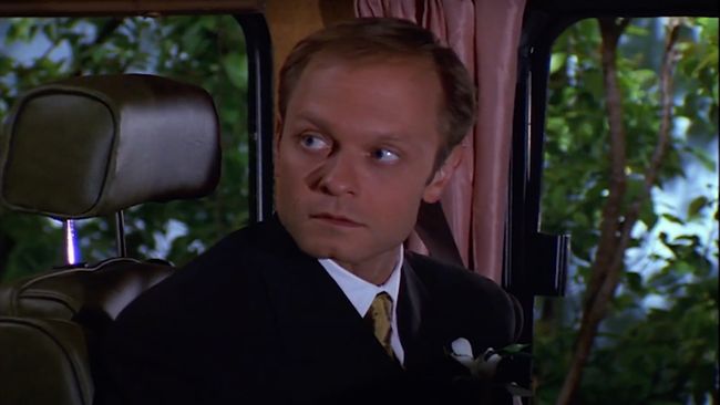 Why We Never Saw Maris On Frasier | Cinemablend