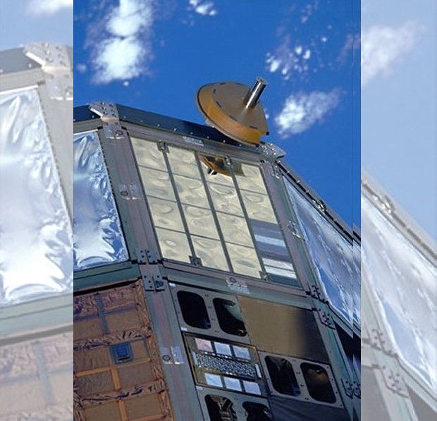 Digging for Space History in Surplus Sale of NASA-Flown Gold | Space