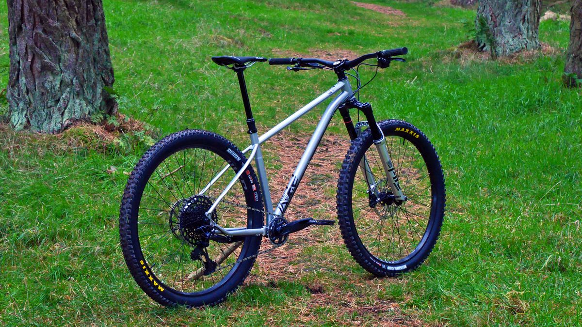 Stif Squatch Pro Kit review – a fast and rowdy trail hardtail | Bike ...