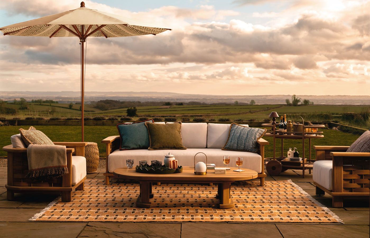 How to make a patio look expensive: designer tips and tricks | Homebuilding