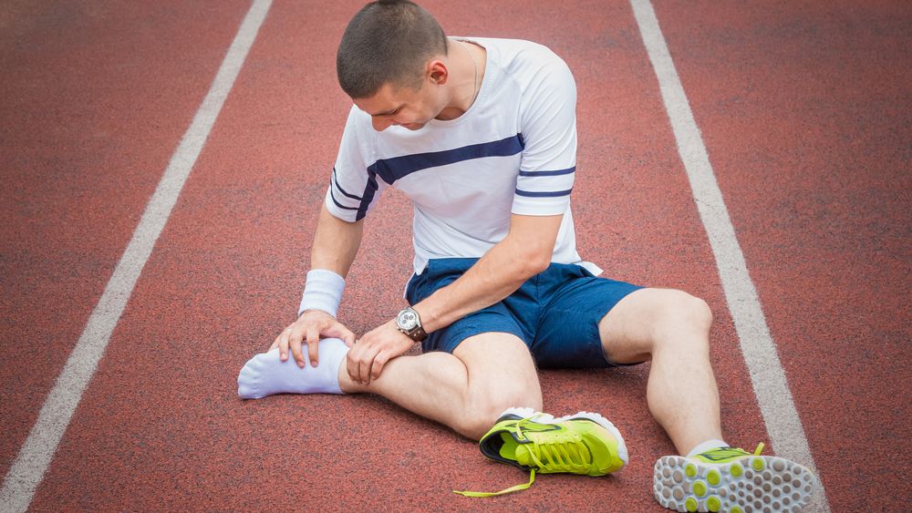 How To Not Let Injury Derail Your Marathon Training | Coach