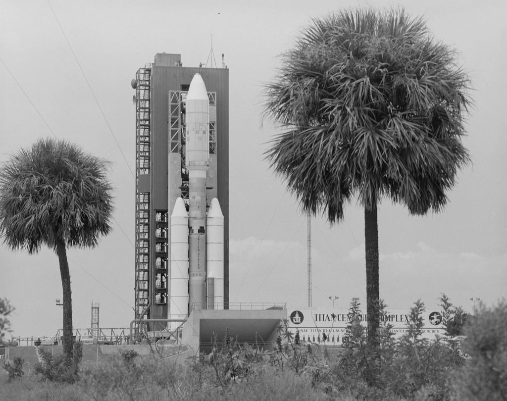 Viking 1: The Historic First Mars Landing in Pictures | Space
