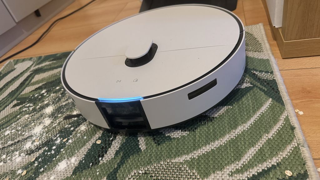 Samsung Bespoke Jet Bot Combo AI review: a great robovac that will be ...