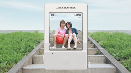 Turn your film camera digital with this 35mm canister insert… but there ...