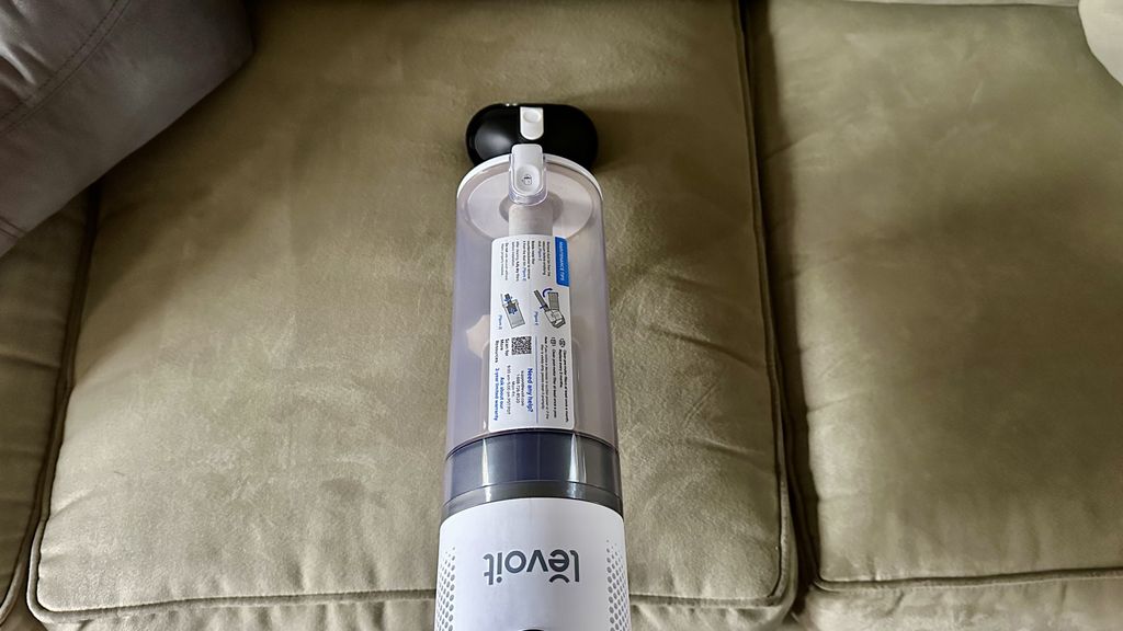 Levoit LVAC-200 Cordless Stick Vacuum review | Top Ten Reviews
