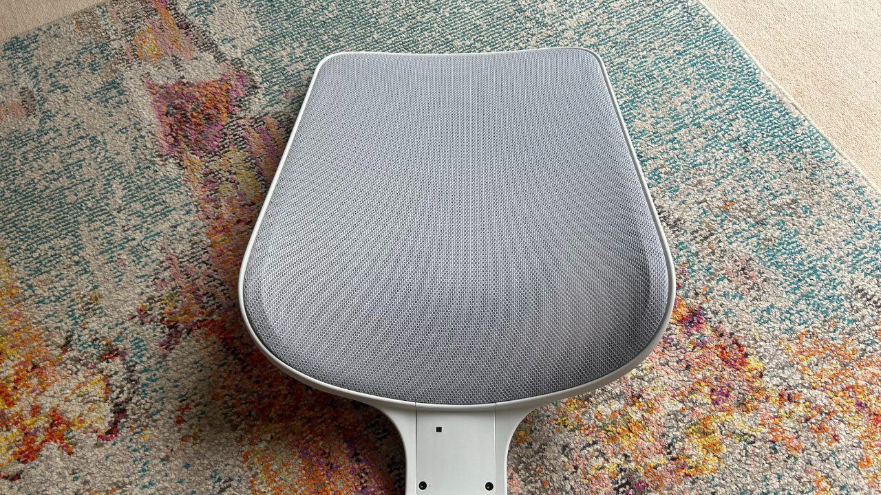 Slouch Task One review: an office chair that finally looks as good as ...
