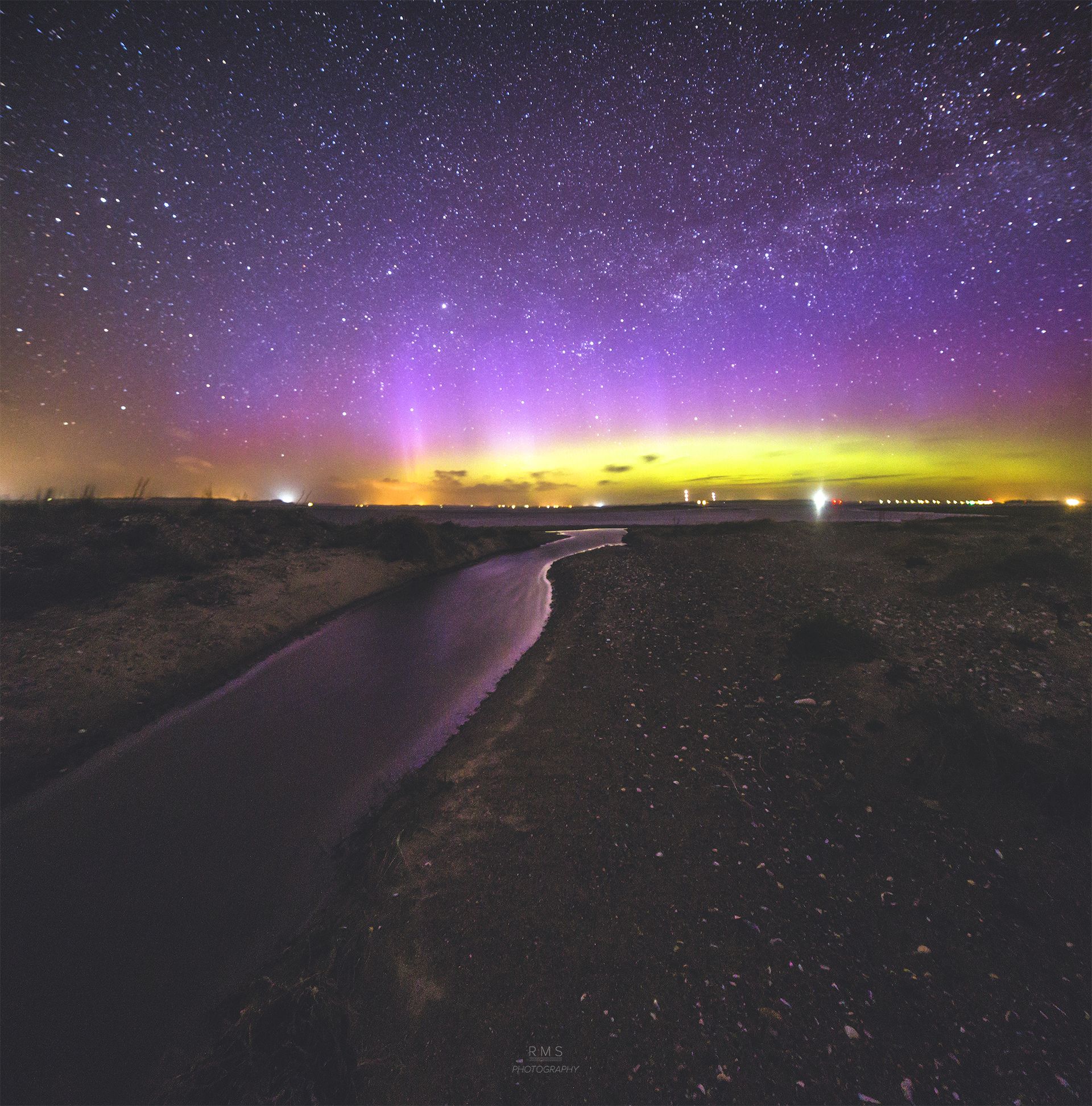 Spectacular Purple and Gold Auroras Glow Over Denmark (Photos) | Space