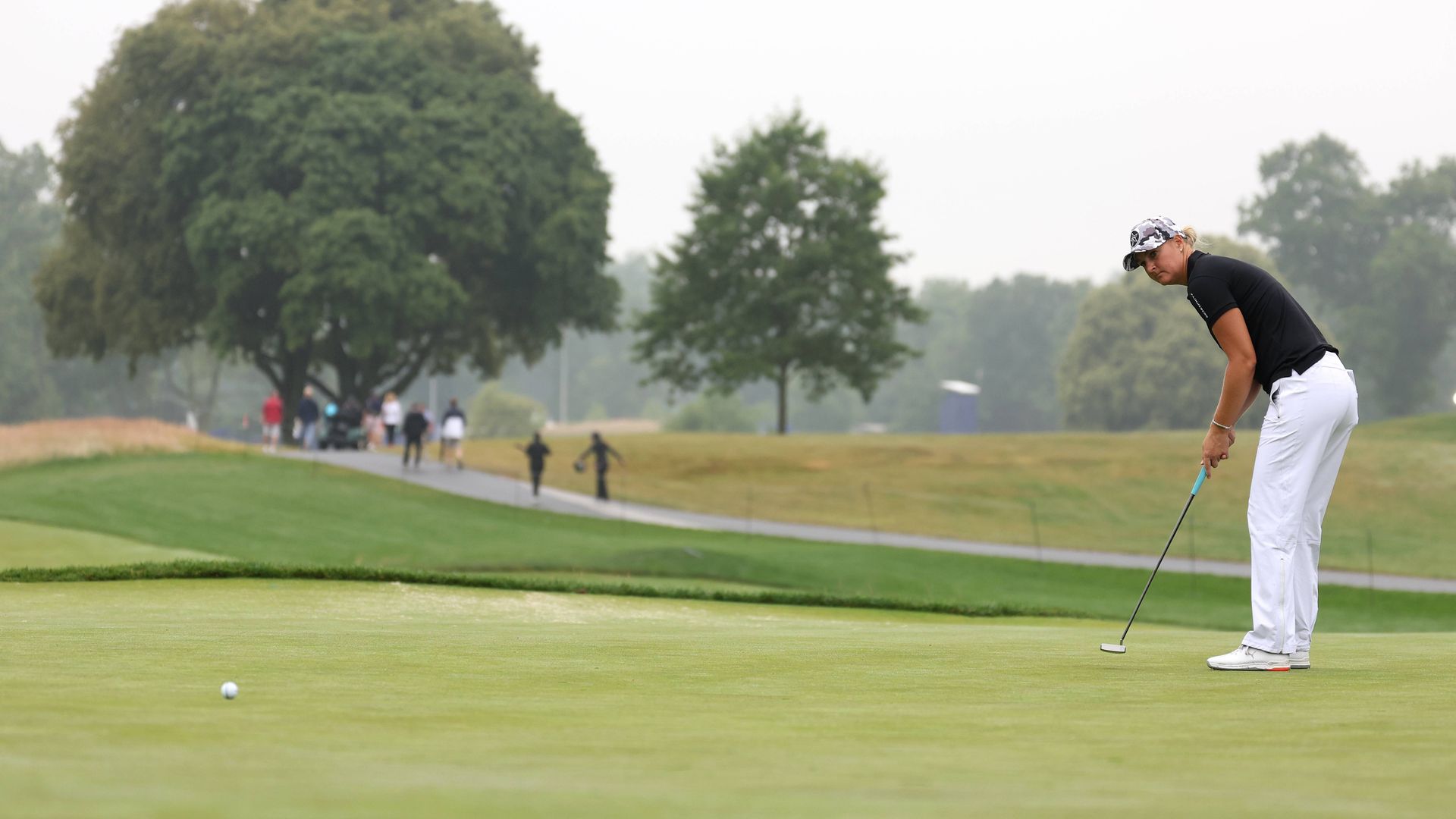 Who Are The World's Best Female Putters? | Golf Monthly