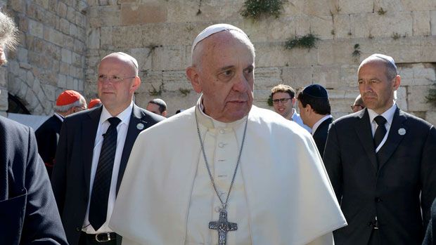 Pope Francis compares abuse by priests to 'satanic mass' | News | | The ...