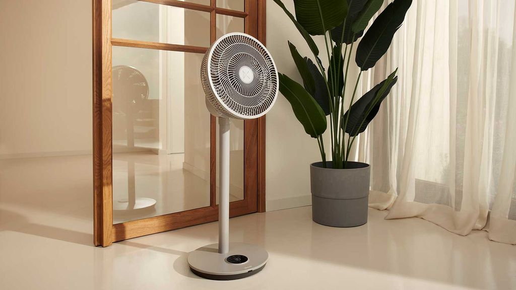 Duux Whisper Flex 2 fan review: quiet and easy to use | Homebuilding