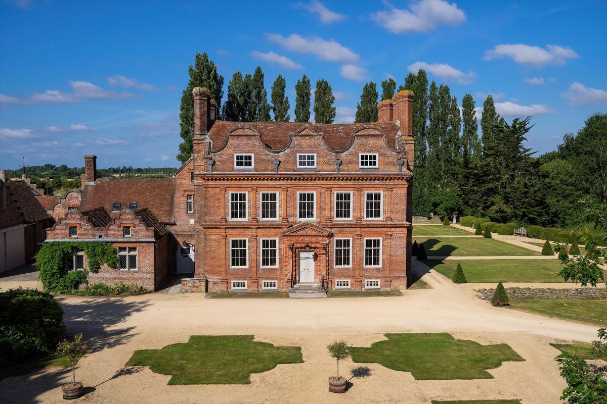 19 wonderful country homes, from under £400k to over £4m, as seen in ...