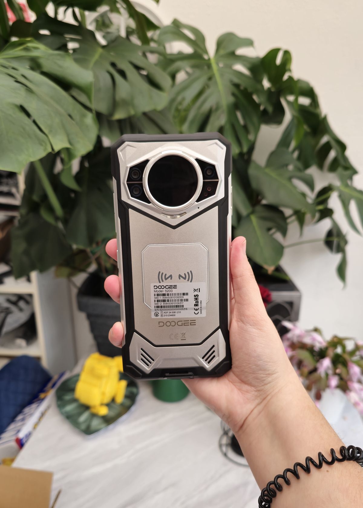 Doogee S200 review: a rugged phone with AI camera power | Digital ...