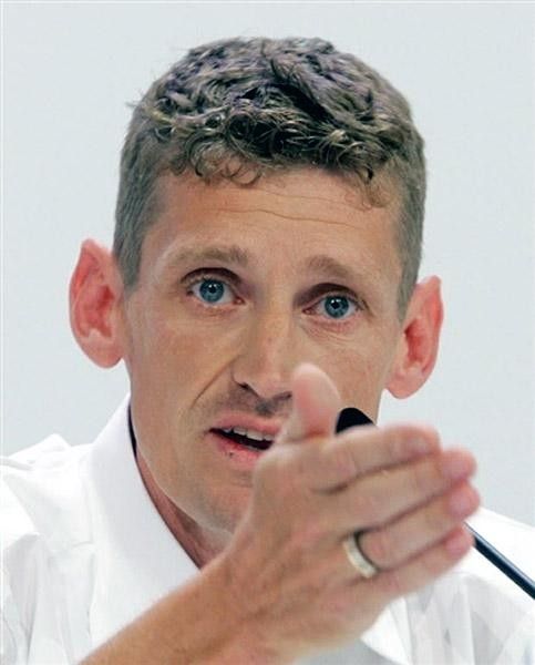 Aldag apologises to his riders | Cyclingnews