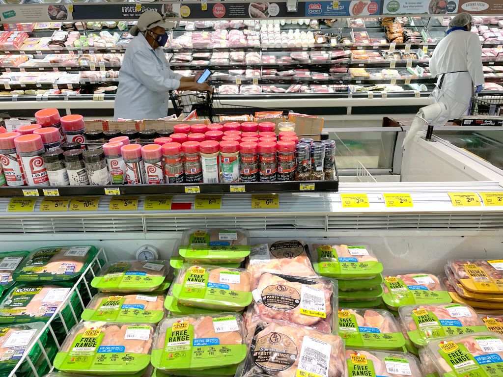 Low-income Americans and food banks are struggling to make rising food ...