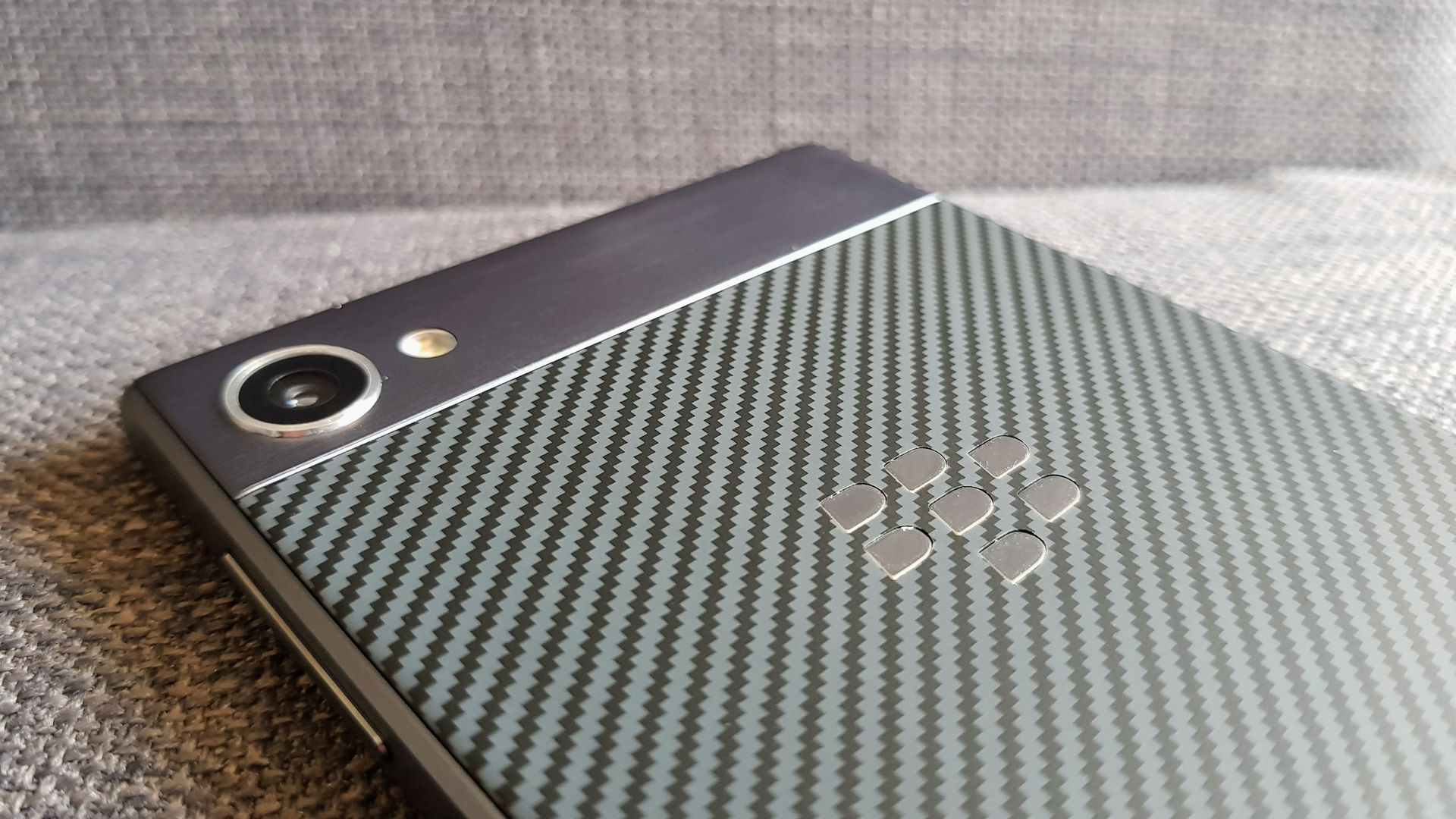 BlackBerry has sold off some of its most iconic technology patents ...