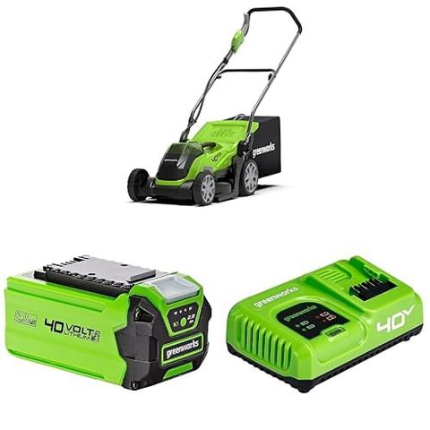 When should I do the first lawn cut of the year? | Homebuilding