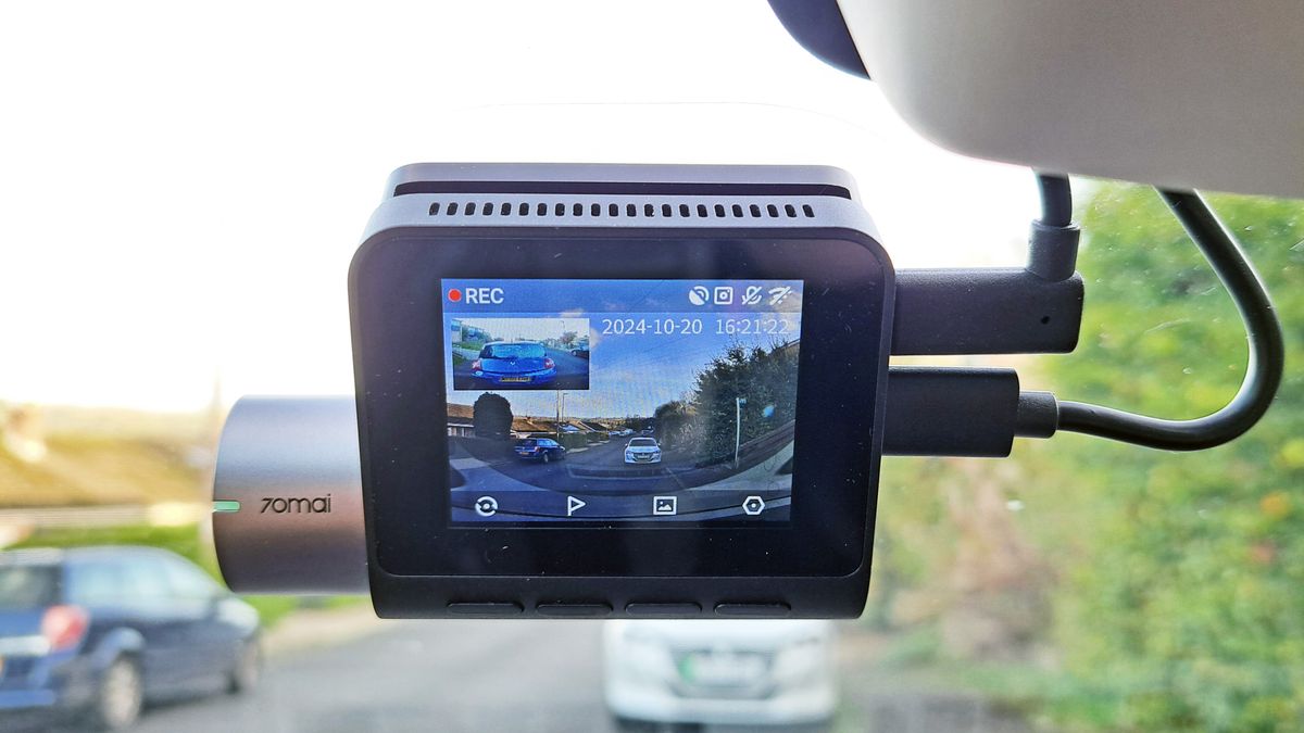 70mai A510 front and rear dashcam review | Digital Camera World