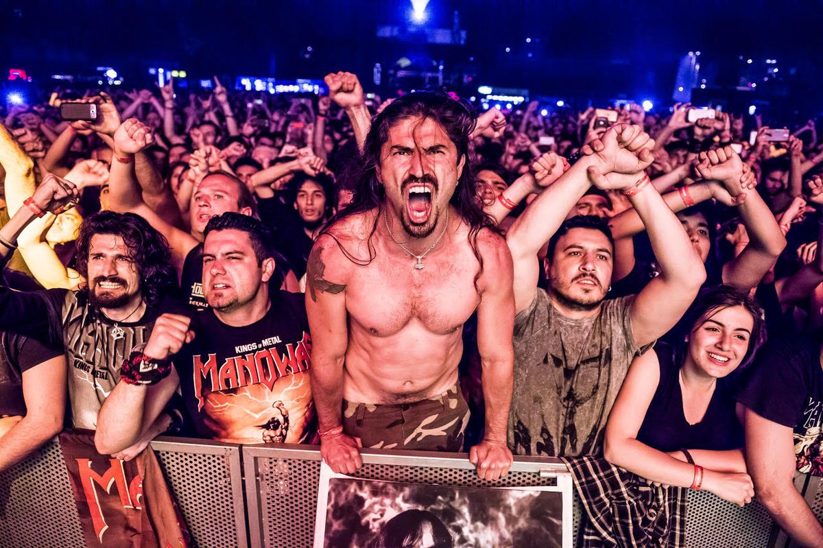 10 tips for taking great crowd shots | Louder