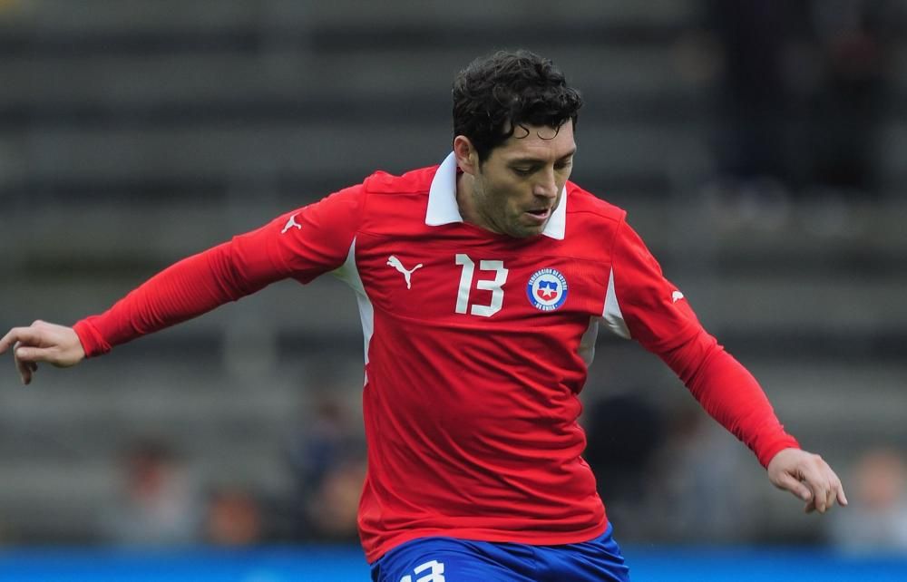 Rojas plays down Vidal impact for Chile | FourFourTwo