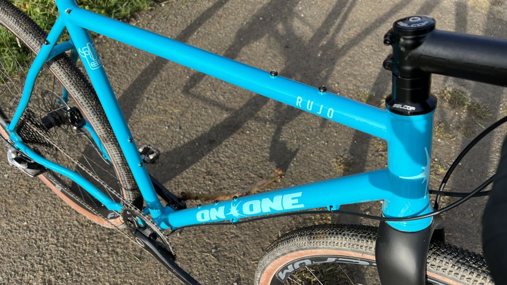 On-One Rujo steel gravel bike – beautiful riding bargain | Bike Perfect