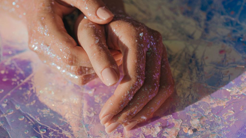 BIAB Nails and Builder Gel: An Expert Explainer | Marie Claire UK