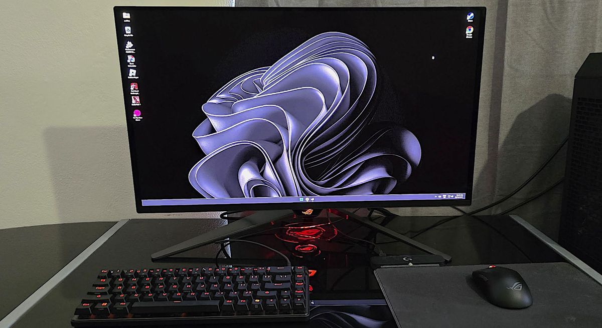 Asus ROG Swift OLED PG27UCDM review: finally, an 27-inch OLED gaming ...