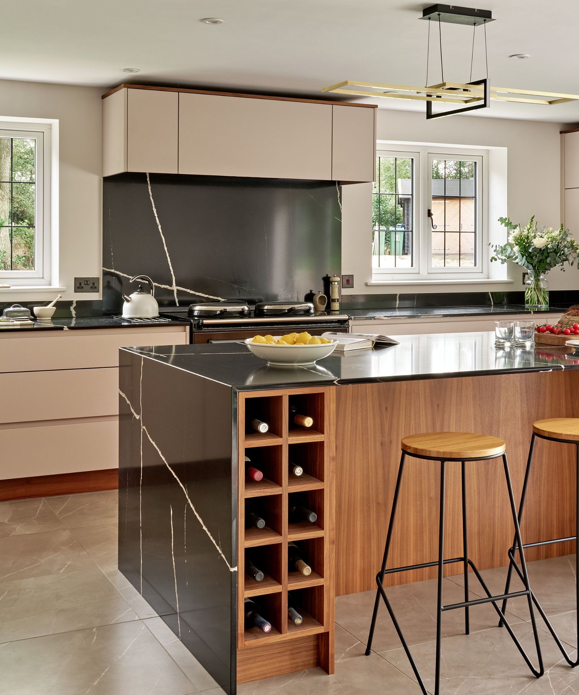 What is a waterfall kitchen island? | Real Homes