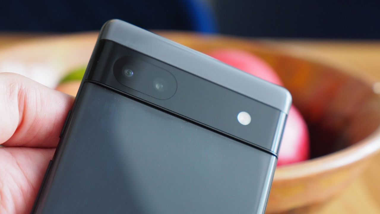 Google’s Pixel 7a could be a game-changer for affordable Android phones ...