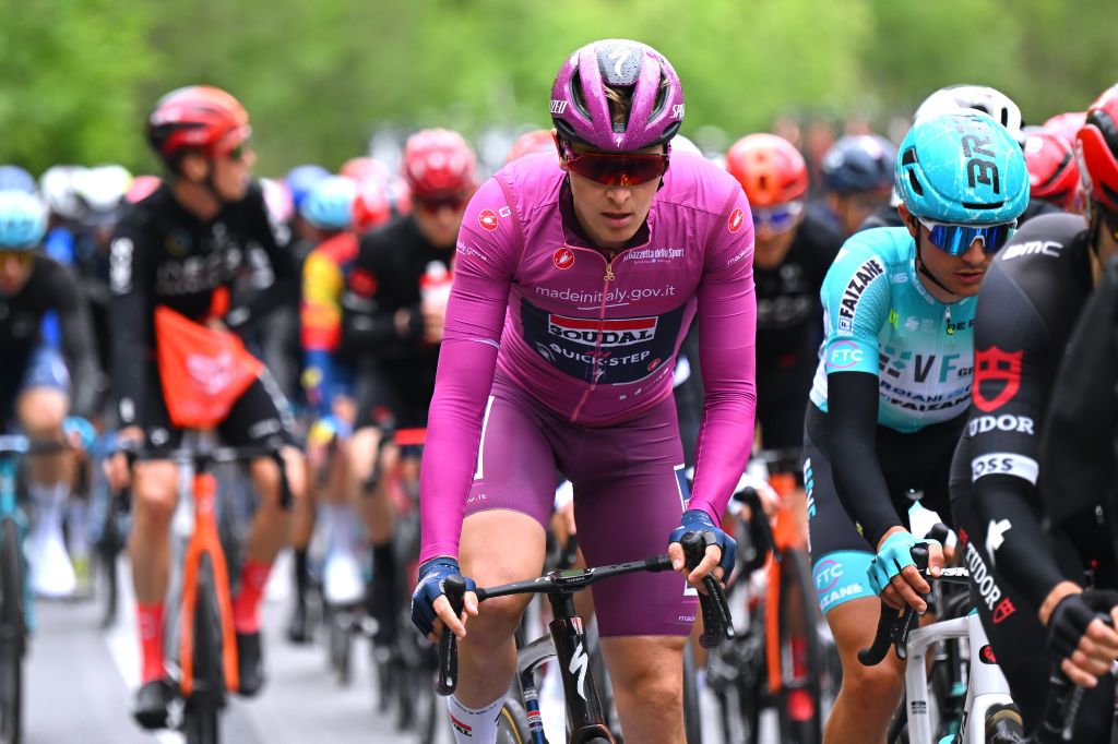 'Happy I'm still alive' - Tim Merlier relieved and critical after fast ...