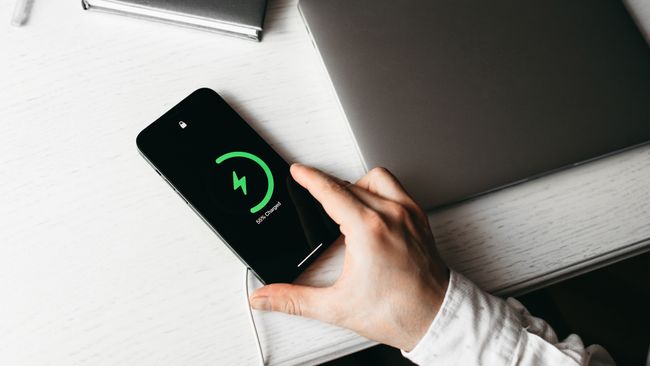 iPhone ‘batterygate’ payments are finally arriving — what you need to ...