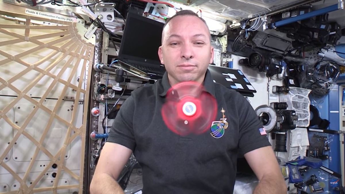 Space Spinner! Astronaut Shows What Fidget Spinners Do in Orbit | Space
