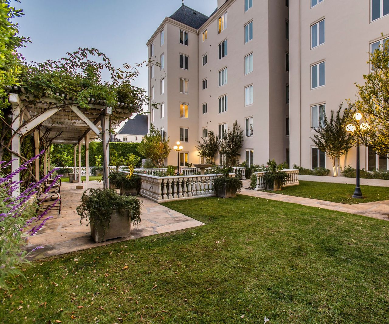 Marilyn Monroe’s houses: tour the impressive portfolio | Homes and Gardens