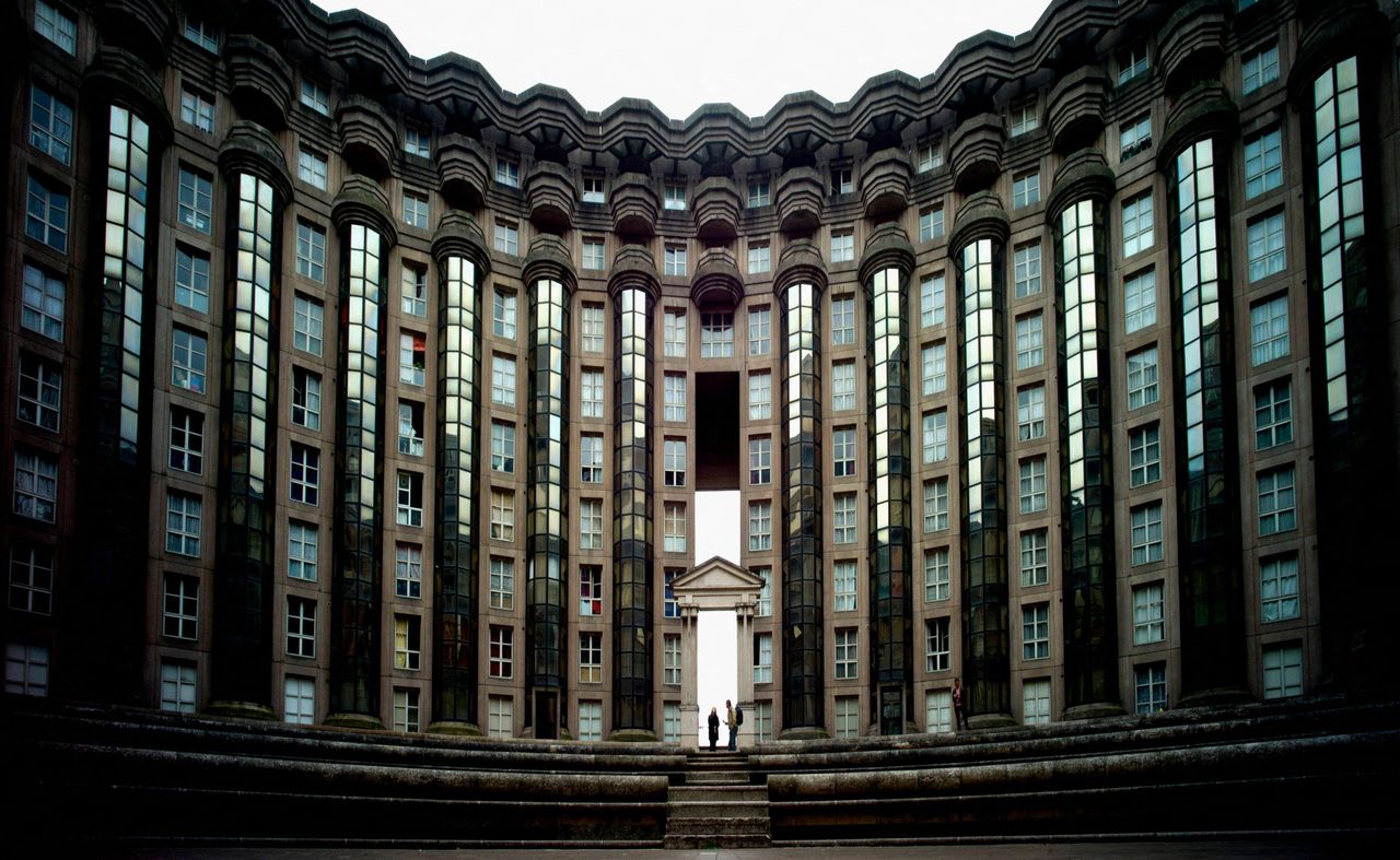 Les Espaces d'Abraxas: 'Building a Versailles for the people in Noisy ...