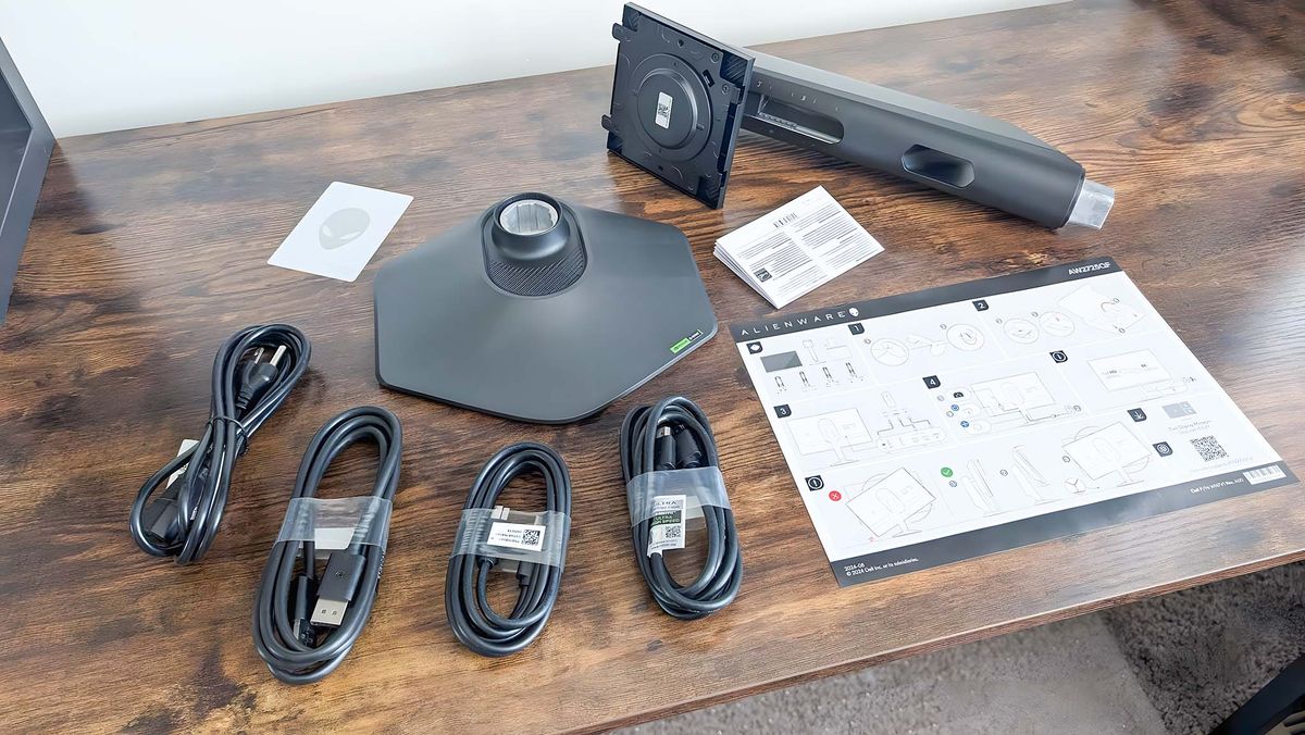 The Alienware AW2725QF gaming monitor has dual-modes and supports both ...