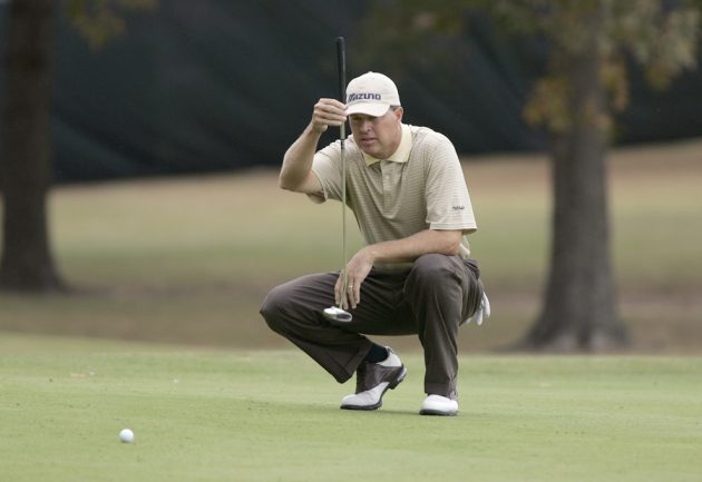 How To Plumb Bob A Putt | Golf Monthly