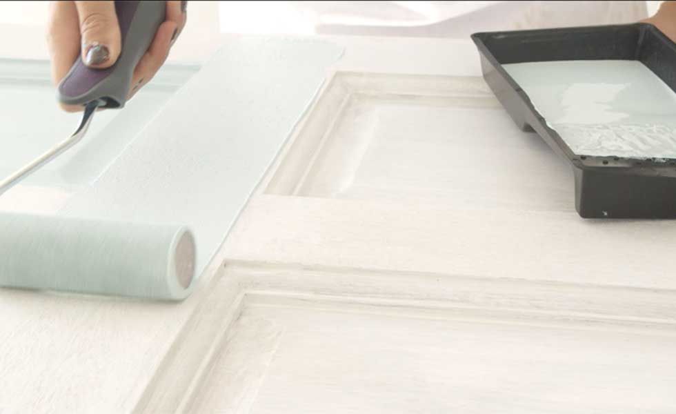 A guide to painting doors – how to refresh front doors, uPVC, composite ...