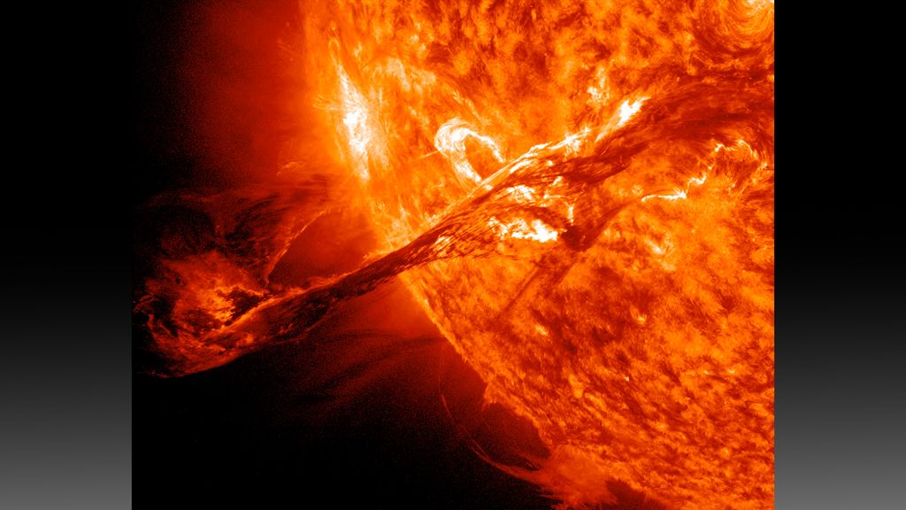 15 dazzling images of the sun | Live Science